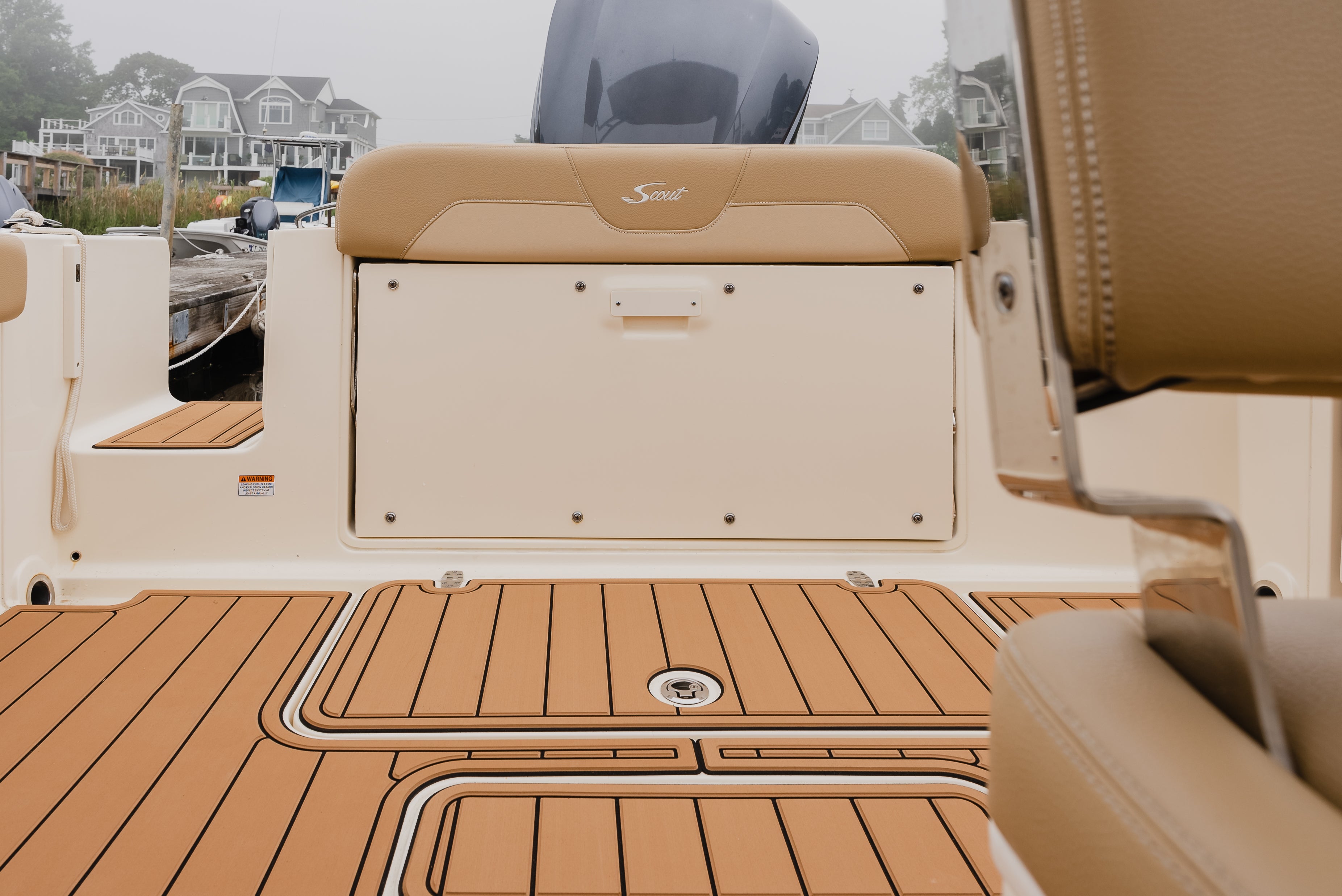 What It’s Like Getting Your Boat Flooring with DEKit – DEKIT